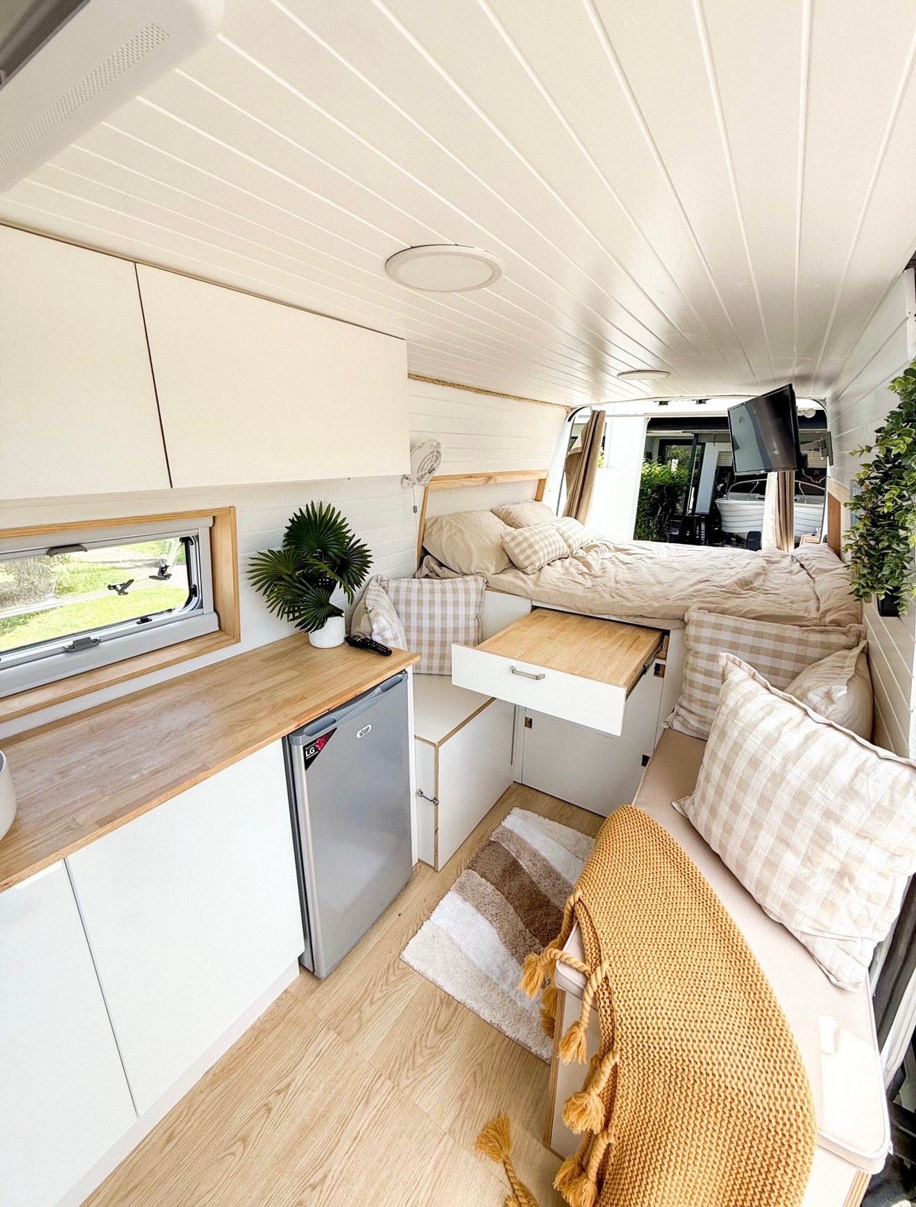 Custom Van Fit Outs | Quality Van Conversions | Gold Coast